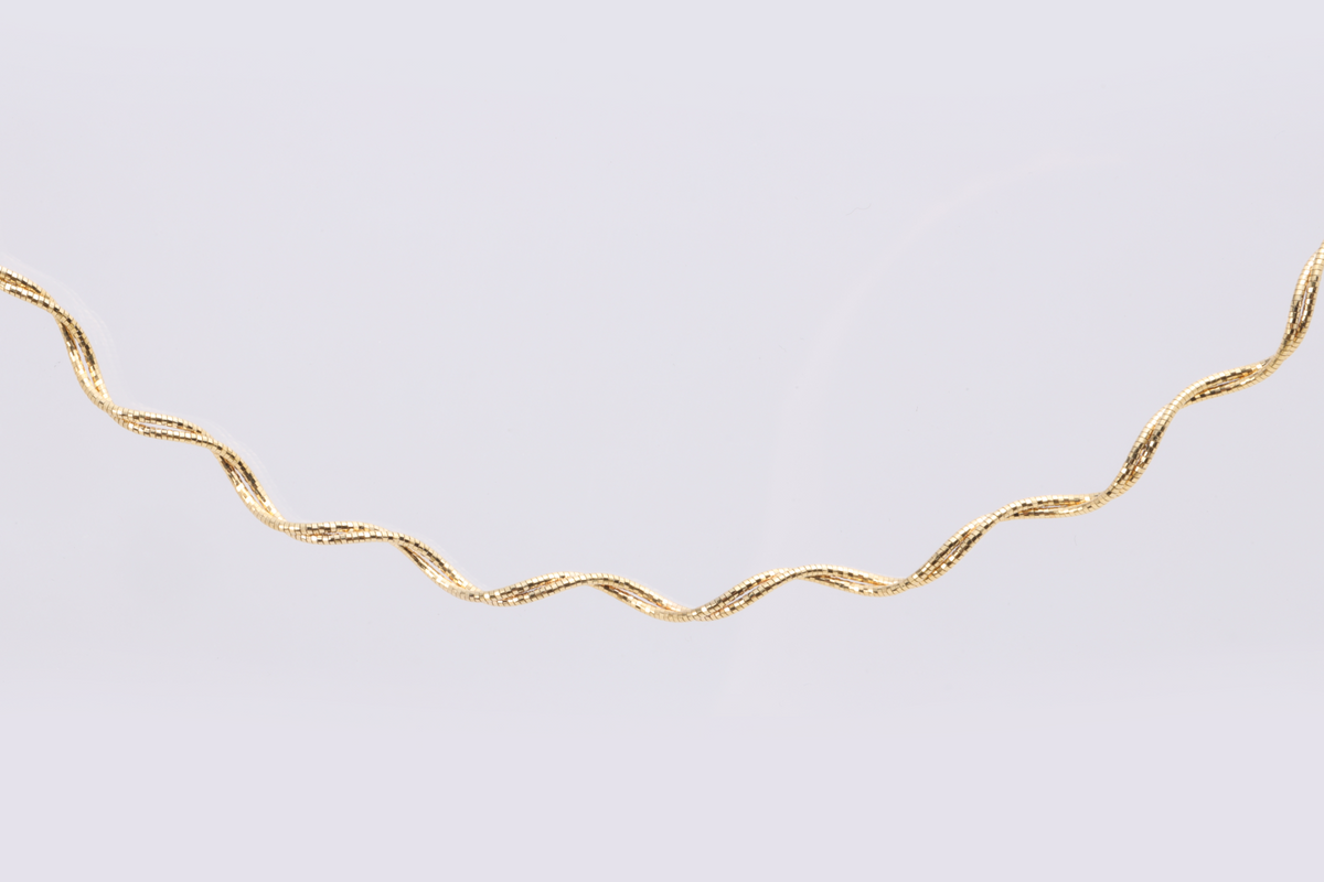 19" 14k Yellow Gold Wavy Chain Necklace (6.43g.) – Chorost & Co.