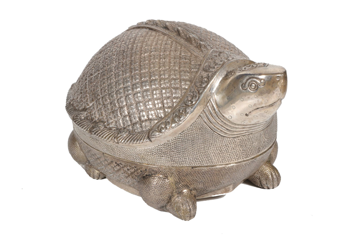 Antique Silver Turtle Betel Box (1,103.00g.) – Chorost & Co.