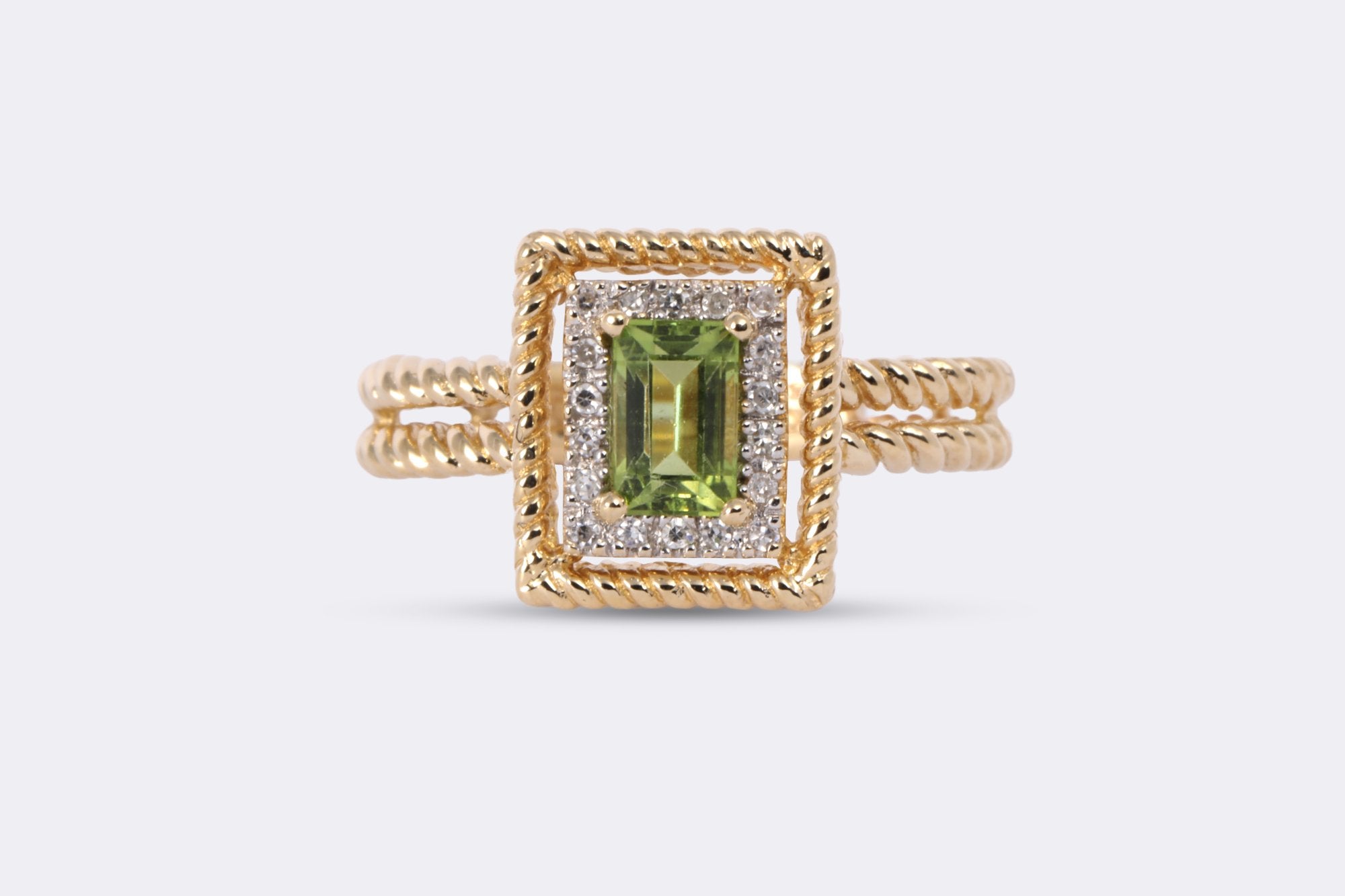14k Yellow Gold 0.65ctw Peridot & 0.09ctw Diamond Ring Size 7 (4.40g ...
